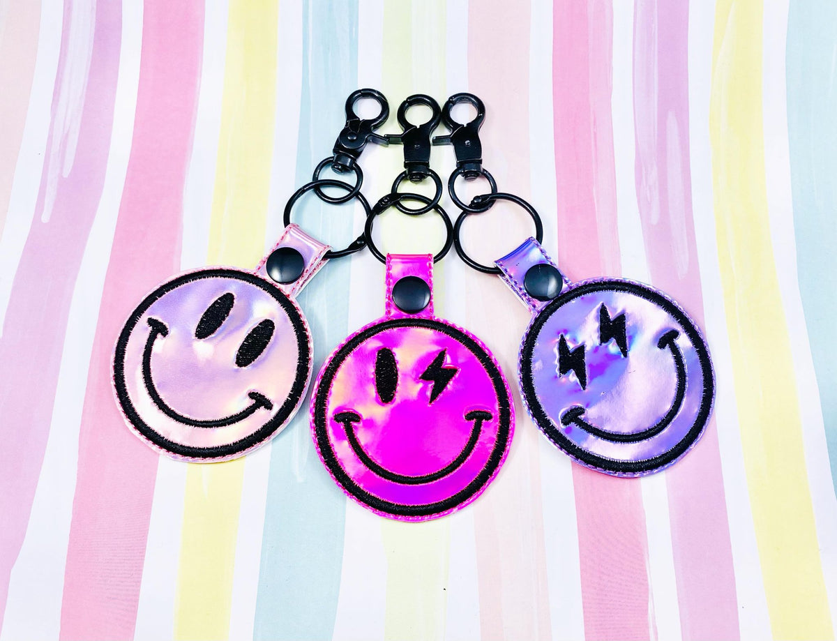 Smiley Face Snap Tab Set – Crashing Waves Designs