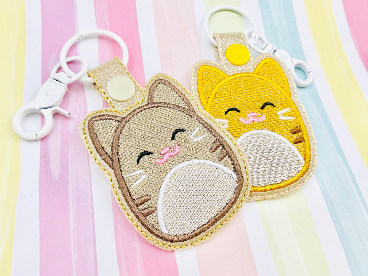 Sketchy Cat Squish Snap Tab – Crashing Waves Designs