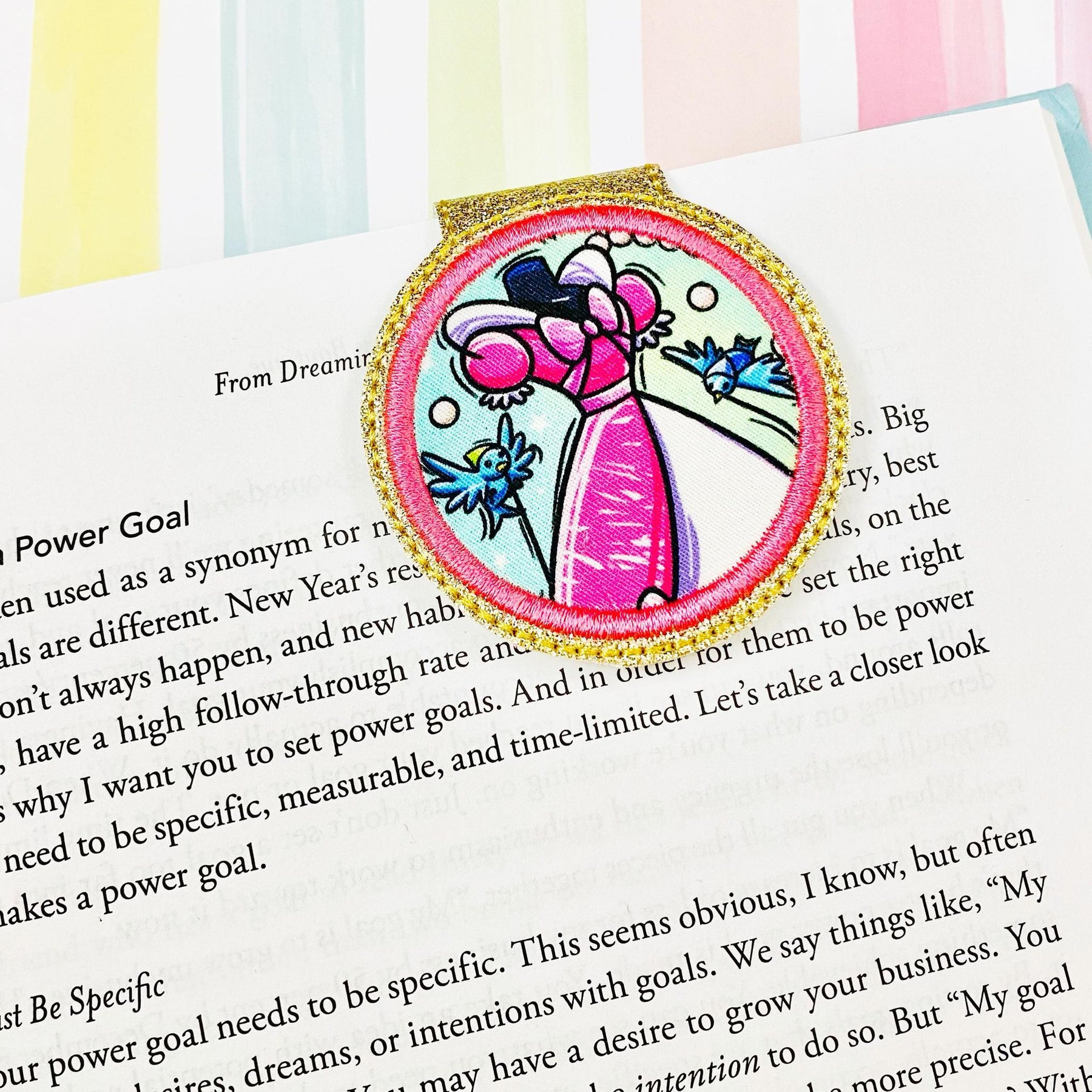 Circle Applique Magnetic Fold Over Bookmark – Crashing Waves Designs