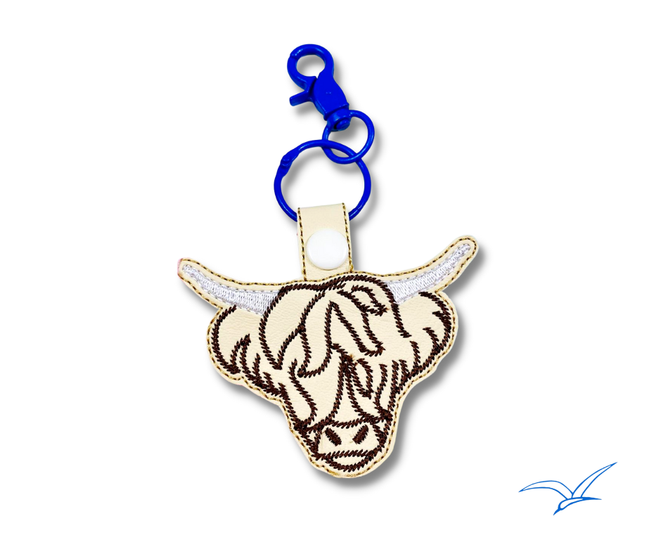 Highland Cow Snap Tab – Crashing Waves Designs